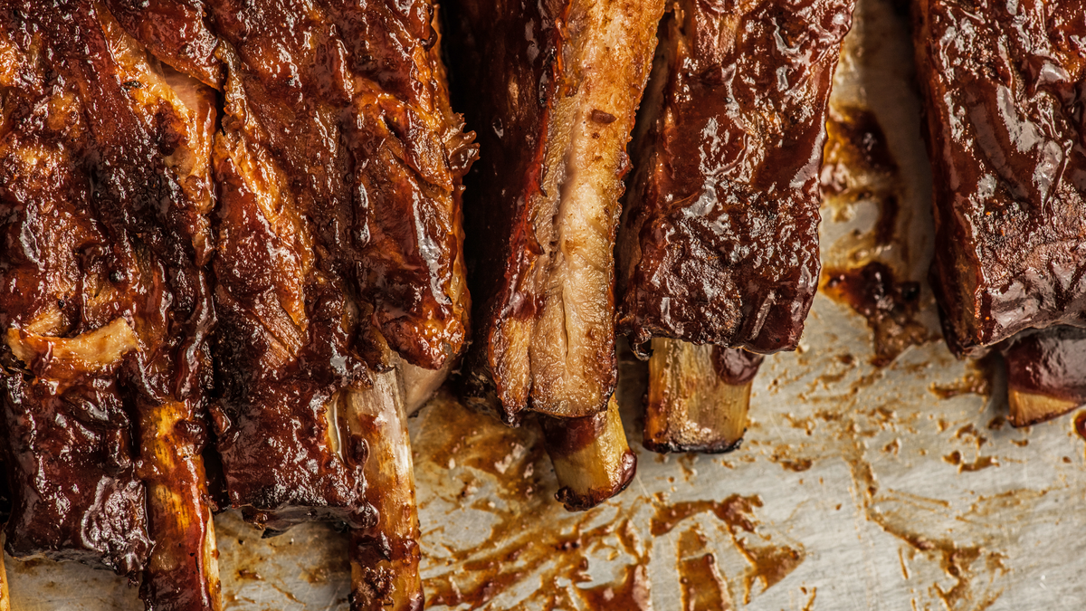 Chocolate Chipotle Ribs — Patio Palace